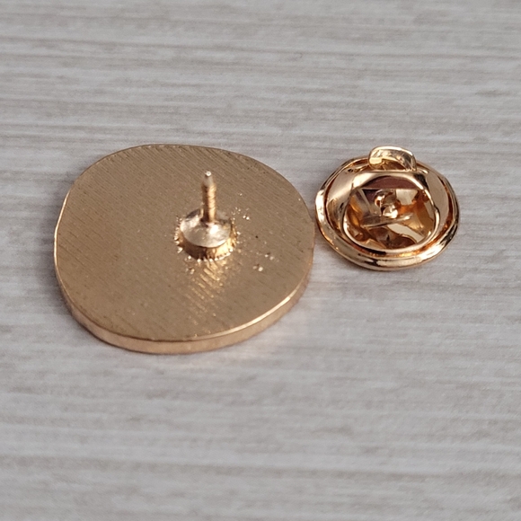 Source Unknown | Other | Smiley Face Enamel Pin | Poshmark